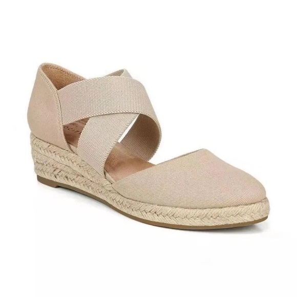 Life Stride | Shoes | Lifestride Wedges | Poshmark